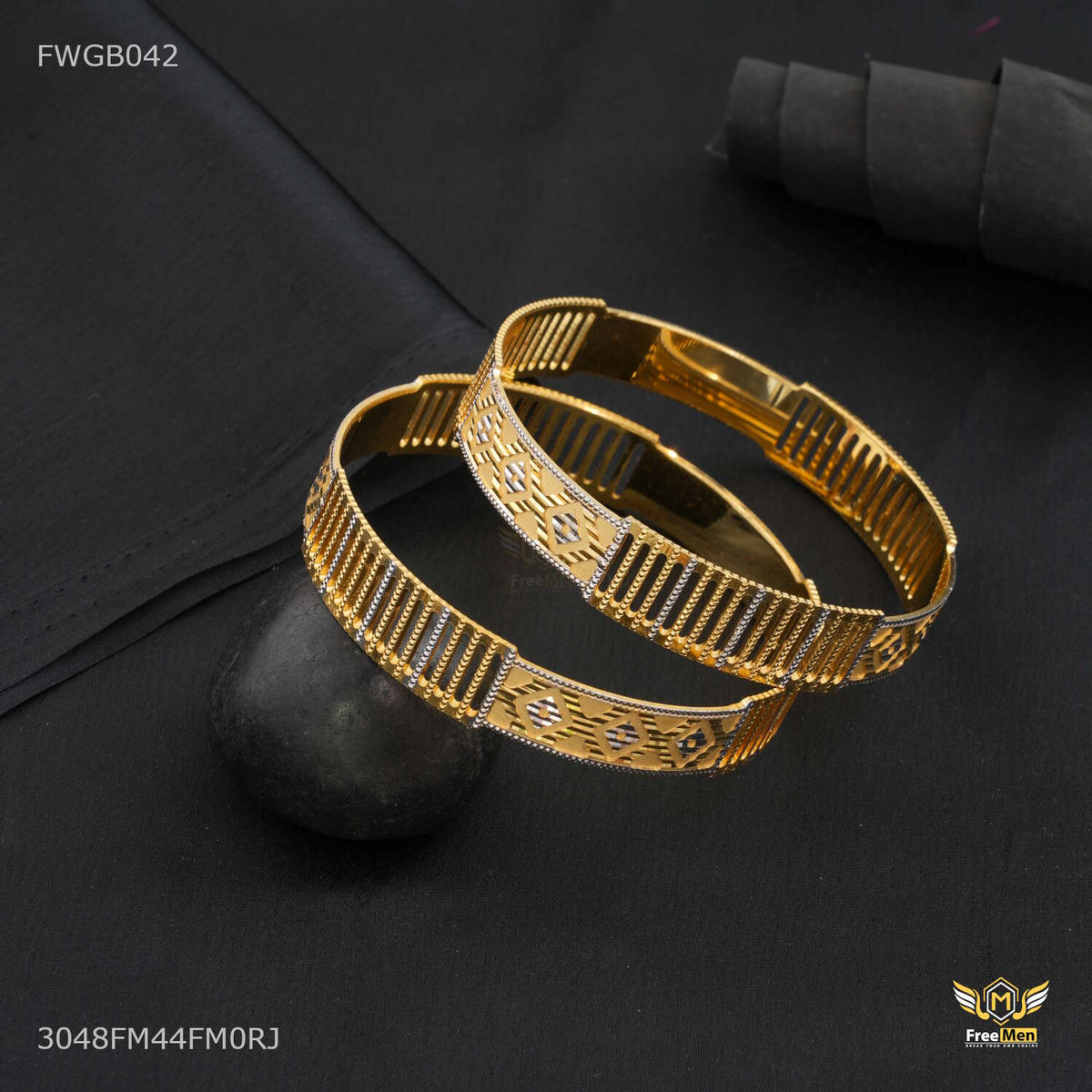 Classic Carved Shine Bangles For Women - FWGB042 – Freemen®
