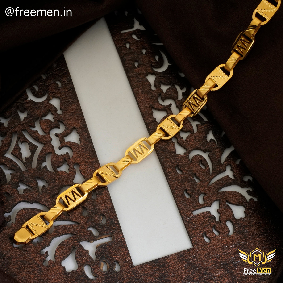 Freeman Simple Laser CNC Nawabi Bracelet for Men- FMGB15 – Freemen®